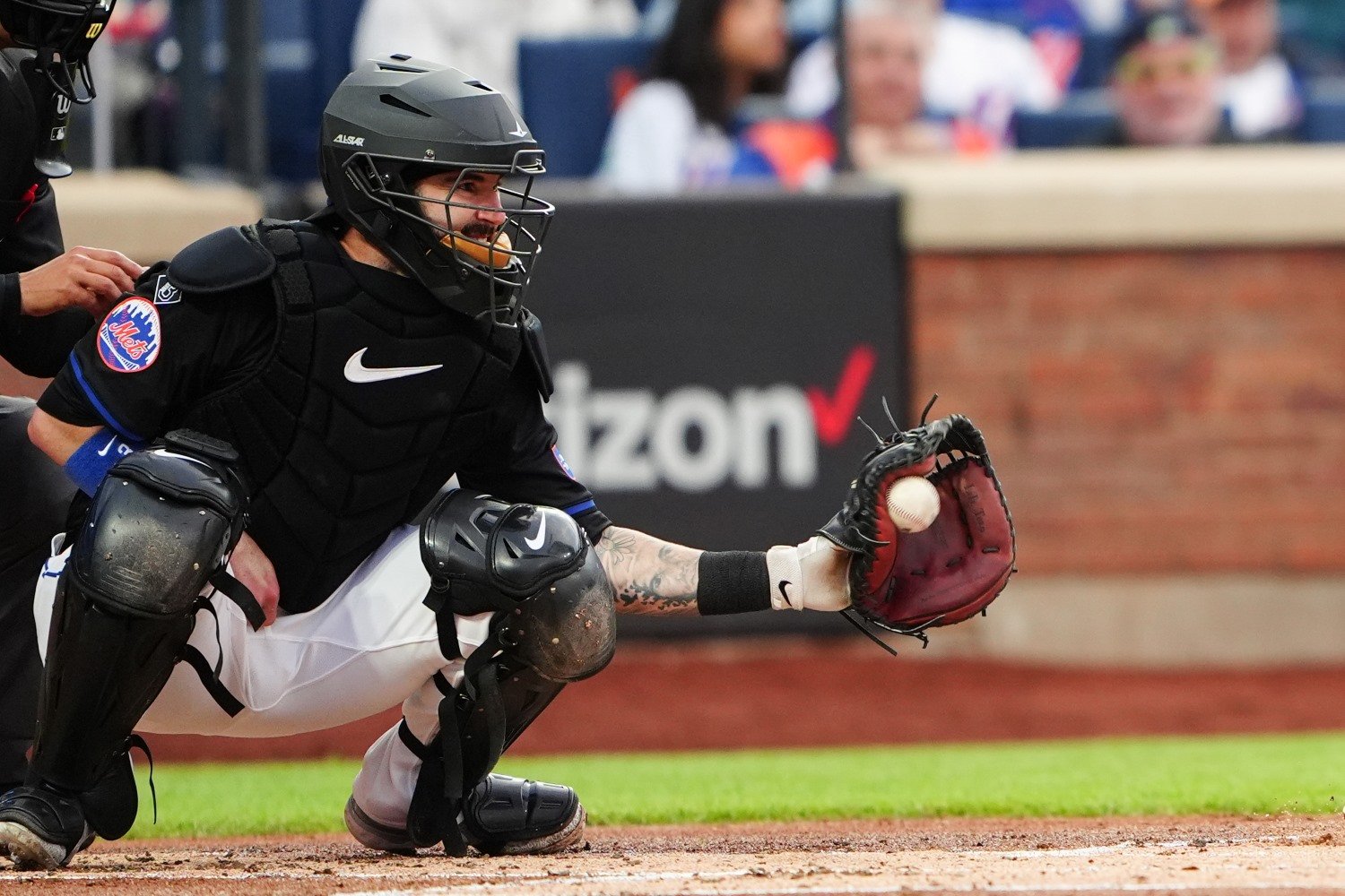 Will Cubs' New Catcher Be a Big Enough Upgrade to Matter? - Cubs ...